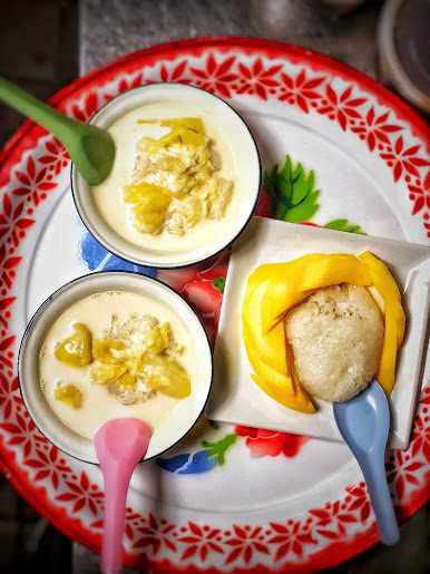 Mango Coconut sticky rice - Si Lom Thai Bistro